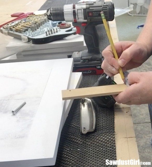 Creating A Drawer Pull Template | Sawdust Girl