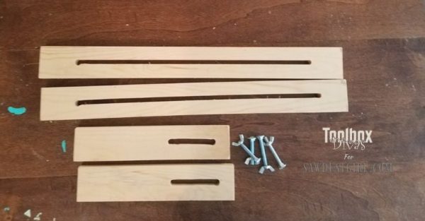 How To Make A Dado Jig For Palm Router | Sawdust Girl