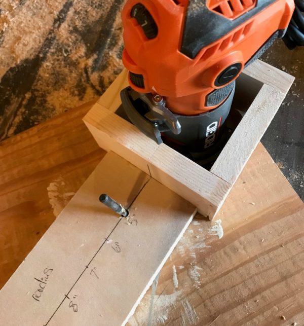 How To Make A Router Circle Jig